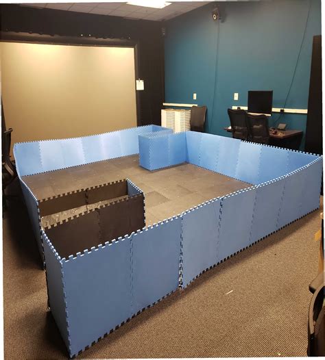 Integrating Online Learning And Connectivity Maintenance For Communication Aware Multi Robot