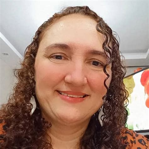 Isabelle Almeida Isabelle1107 • Threads Say More