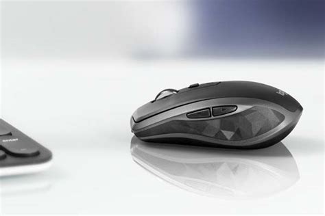 Logitech MX Anywhere 2S Wireless Mouse With Multi Computer Control Gadgetsin