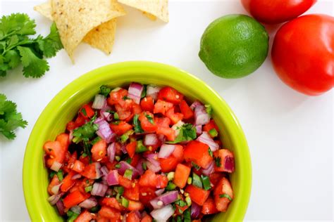 Copycat Chipotle Pico De Gallo Chipotles Mild Fresh Tomato Salsa Allys Cooking