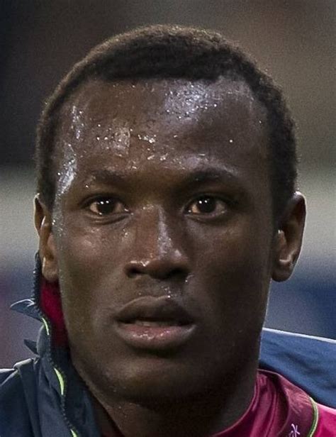 ‏تا دیروز اسمشو سرچ میکردیم عکس دختر فرهاد مجیدی میومد الان واسه ما آدم