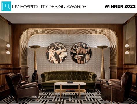 Ritzcarltonamman Undertheinfluenceof Creativeintelligence