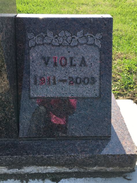 Viola Olivia Hoff Herr 1911 2003 Memorial Find A Grave
