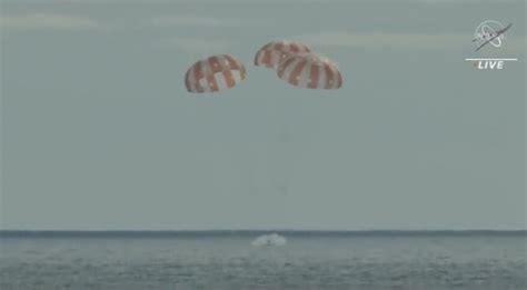 Сьогодні космічний корабель Nasa «Оріон приземлився в Тихому океані Голос українською