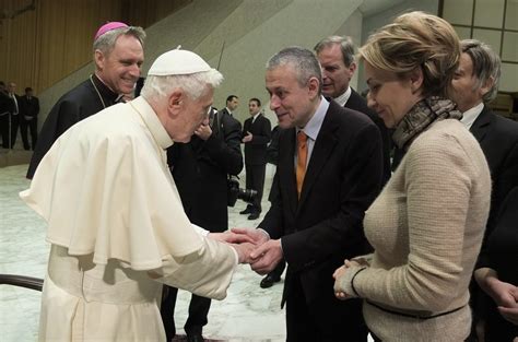 Аудиенция при Папа Бенедикт Xvi 6 февруари 2013 г Ватиканът Рим Atlantic Digital Net