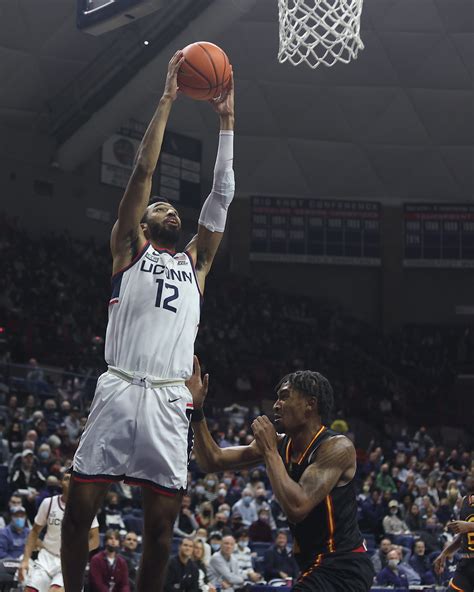 Photo Gallery Grambling State Tigers Uconn Mens Basketball 12 4