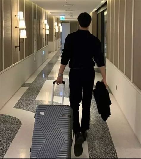 Chat With Dewa Enjoy Free AI Character Roleplay FlowGPT Dewa RP