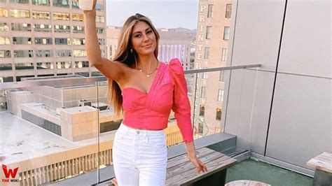 Bailey Brown The Bachelor Age And Biography