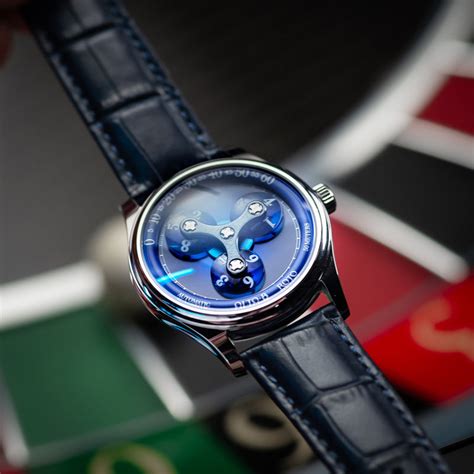OLTO-8 ROTO Wandering Hour Automatic Watch Ocean Blue – OLTO-8 WATCHES