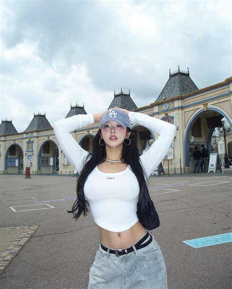 가 영 썸네일 킬포 내 취향저격 트레이닝 세트 문의 많아서 찍은 룩북 ️ 두개 합쳐서 6만원이 안넘어 가성비 캡짱ㅋㅋㅋ 꼭 끝까지 보기 민둥이들한테 하고싶은 말 적어