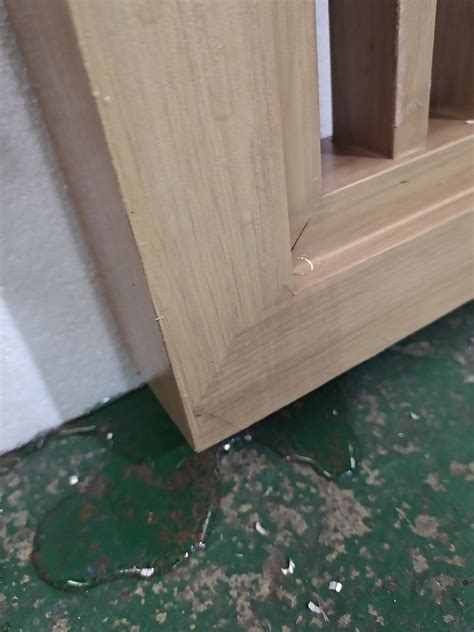 环保木纹热转印金属屏风酒店餐厅装饰格栅 众钰15014653434 站酷zcool