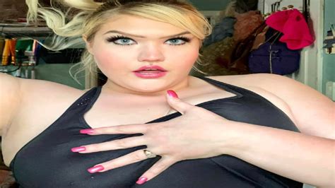 Big Boobs Giantess Bbw Vore Youtube