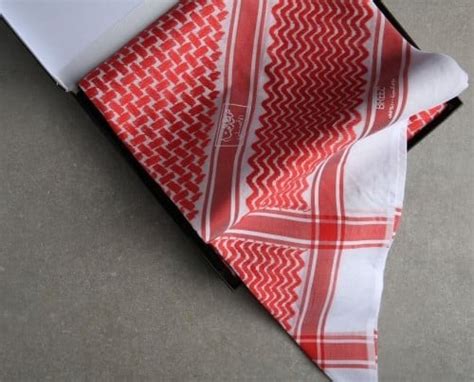 شماغ البسام بريز دم الغزال Umemeslot