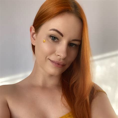 Mv Store Buy Items From Your Favorite Girls Manyvids