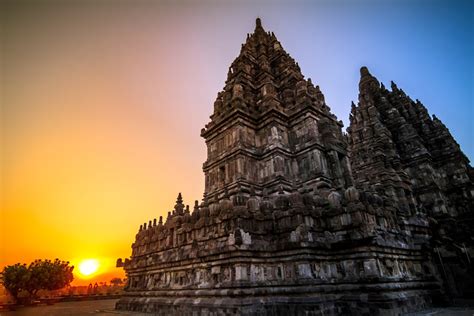 Candi Prambanan Candi Hindu Tercantik Yang Mengagumkan 1001malam