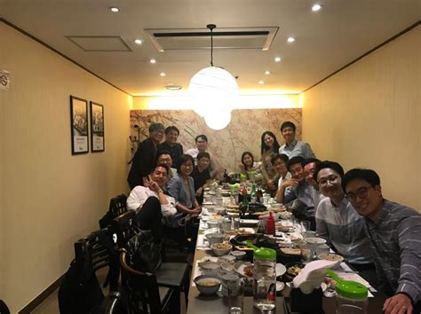linkedin hyeong seok kim 페이지 사람을 찾습니다 오래된 사진도 아닌데 조직도 참 빨리 많이 바뀌는