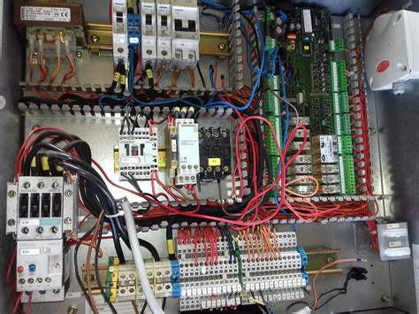 Електрически табла Силнотокови електрически мрежи Монтана внос от Швейцария изпращам