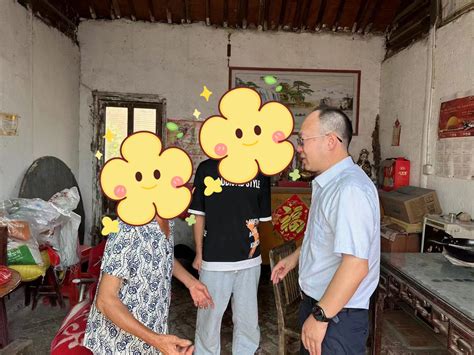 情系贫困生 关爱送温暖理学院开展暑期家庭经济困难学生家访慰问工作 金陵科技学院