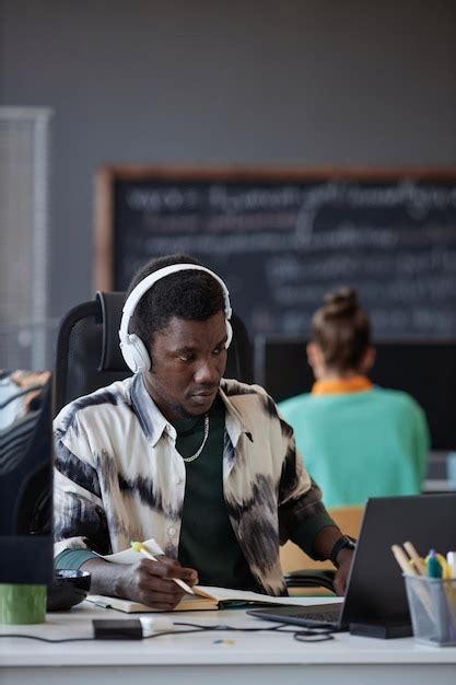 Premium Photo Vertical Image Of African American Programmer Making