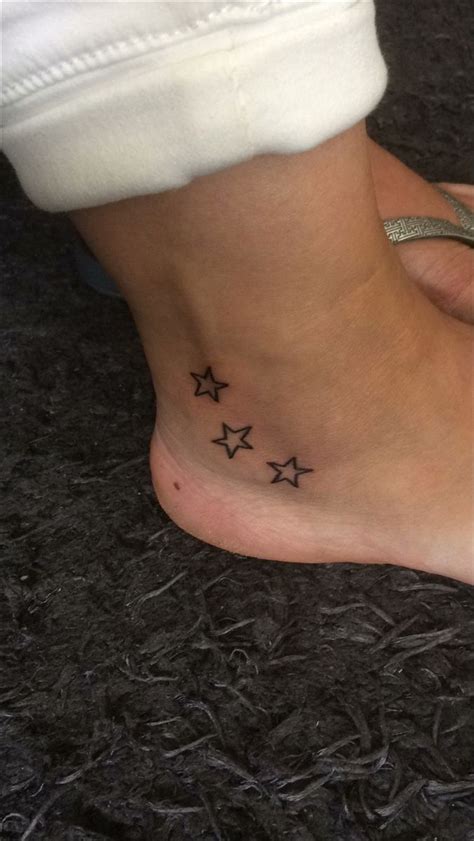 Star Tat Discreet Tattoos Tattoos For Women Cute Tattoos For Women