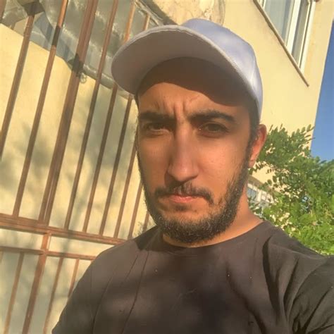 Moayad Moayed Heydari • Threads Say More