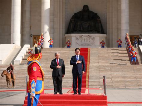 НҮБ д “Тогтвортой хөгжлийн зорилгын хэрэгжилтийн Үндэсний сайн дурын илтгэл” ээ Монгол Улс