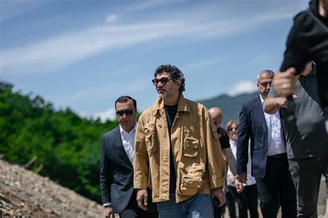 თბილისის ვაკის რაიონში წყნეთის გზატკეცილზე რესტორან „კაკლების“ მიმდებარედ ფერდის გამაგრების