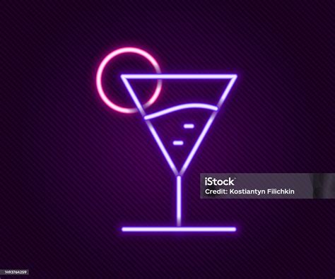 검은 배경에 고립 된 빛나는 네온 라인 마티니 유리 아이콘 칵테일 아이콘 와인 유리 아이콘 다채로운 개요 개념 벡터 0명에 대한 스톡 벡터 아트 및 기타 이미지 Istock