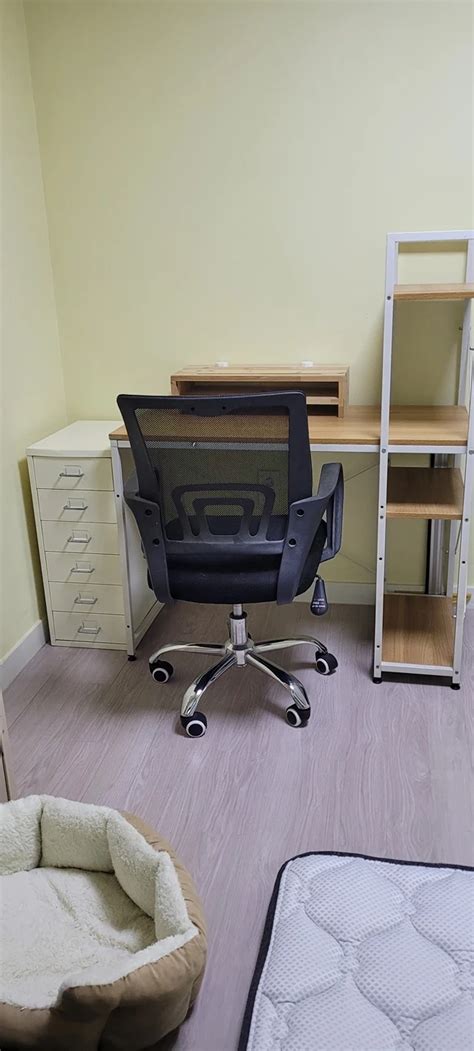 코멧 컴퓨터책상 ㆍ철서랍장ㆍ원목 당근 중고거래