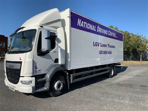 Hgv Class 2 Training In London Find The Right Licence And Course For You