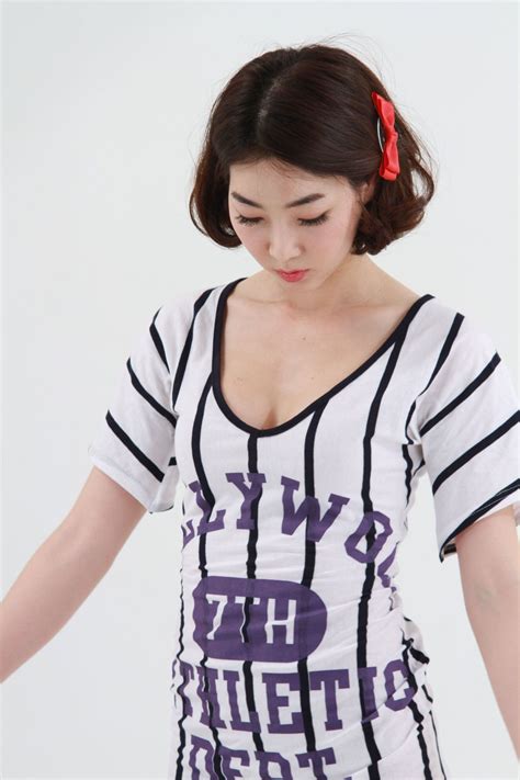 한국인 모델의 누드 사진 세트 후링 4032037