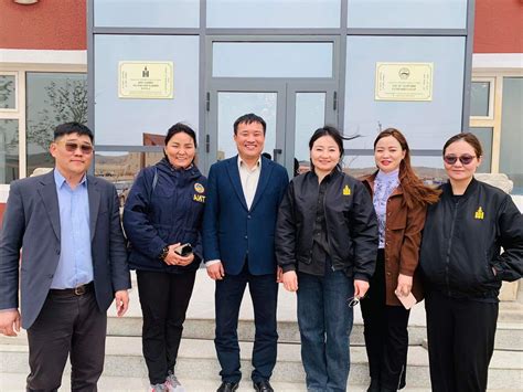 АЙМГИЙН ИТХ ЫН АЖЛЫН АЛБА ЗАРИМ СУМДАД АЖИЛЛАЛАА