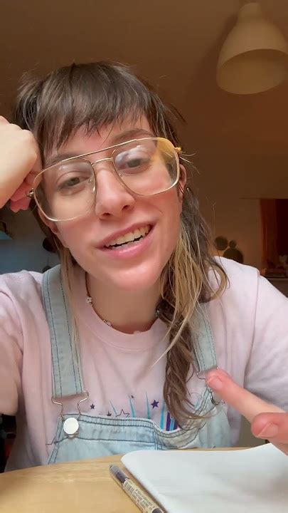 Sarah Plotkins Instagram Twitter And Facebook On Idcrawl