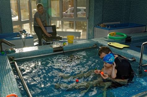 Гидровибрационная стимуляция и адаптивная физкультура Детский городской сурдологический центр