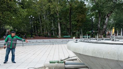 თბილისის საკრებულოს ენმ ის ფრაქცია პრეზიდენტს მიმართავს დევი მეზურნიშვილი და კიდევ 9 პირი