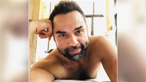 Whaaaat Abhay Deol Admits To Sleeping With His Director