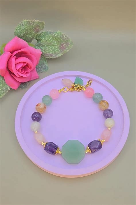 E K E 🔮ზოდიაქო ვერძი კურო ტყუპები კირჩხიბი ლომი სასწორი თევზები 🌍ბუნებრივი ქვები