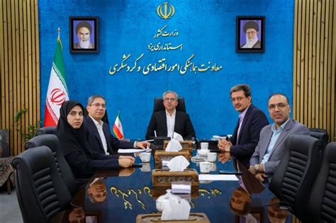 برگزاری مراسم روز جهانی صنایع‌دستی در یزد، فرصتی برای معرفی توانمندی