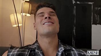 Malik Delgaty His Gf S Dad Paul Wagner Hide In The Shower And Get