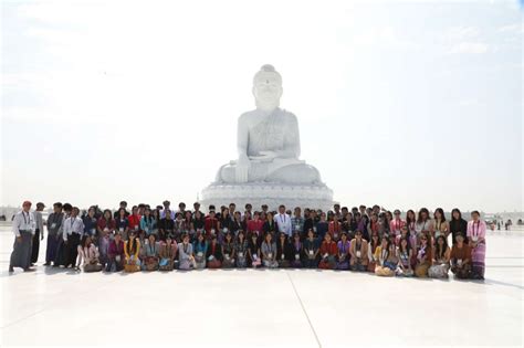 အမျိုးသားယဉ်ကျေးမှုနှင့်အနုပညာတက္ကသိုလ် ရန်ကုန် မှ ဂီတ၊ သဘင်၊ ပန်းချီ