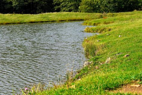 უსახელოს ტბა Georgian Travel Guide