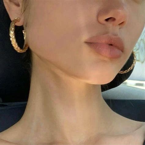 عکس لب دختر طبیعی برای پروفایل وبسایت ریکپ