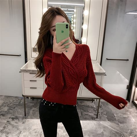 性感v领红色粗毛线毛衣女套头交叉绑带低胸针织开衫收腰短款上衣虎窝淘