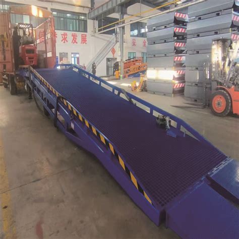 Movable Dock Ramp Mobile Elevator Unloading Container Conveyor Electric