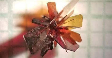 Researchers Report Major Advance In Semiconductor Materials