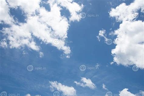 خرید و قیمت دانلود عکس آسمان آبی زیبا با مفهوم طبیعت و محیط ابری اوپیک ترب