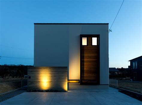 【事例集】おしゃれなキューブ型の家｜デメリットと対策 R House