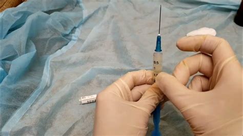 Пациент больной нужно сделать укол Доктор Уткин спешит на помощь Youtube