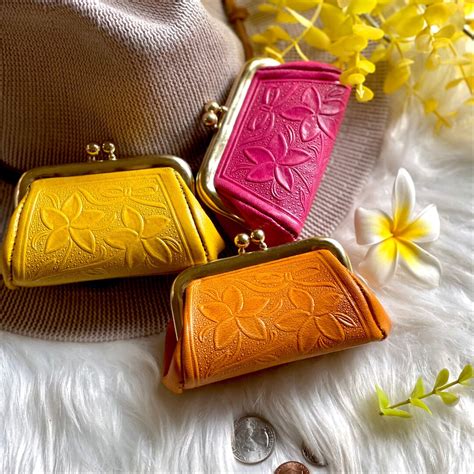 Vintage Style Leather Coin Purse• Kiss Lock• Ts For Her Etsy