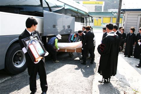 경기도 충청도 강원도 전국묘지 선산 종중산 묘지합장 부부합장 매장 고양시 파주시 경기장묘 서울시립 용미리제1묘지 용미리제2묘지 벽제리묘지 묘지이장 묘지개장 묘지